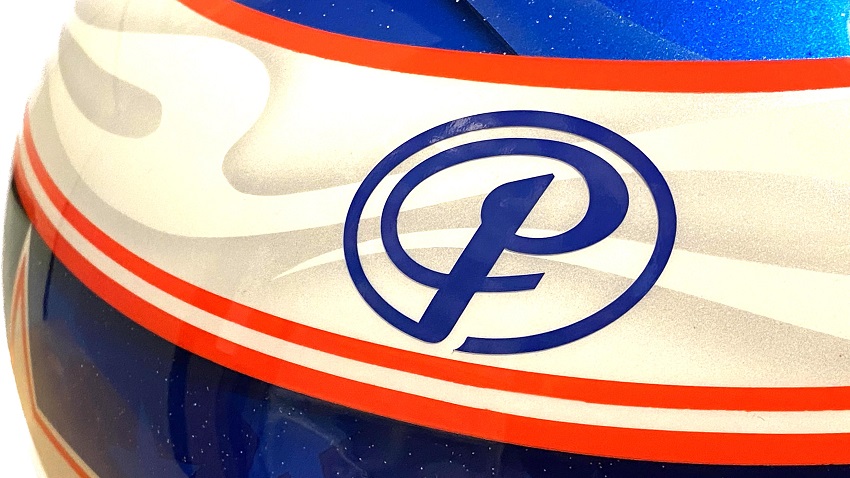 PRAGA STICKER 』 | 株式会社スクアーロ